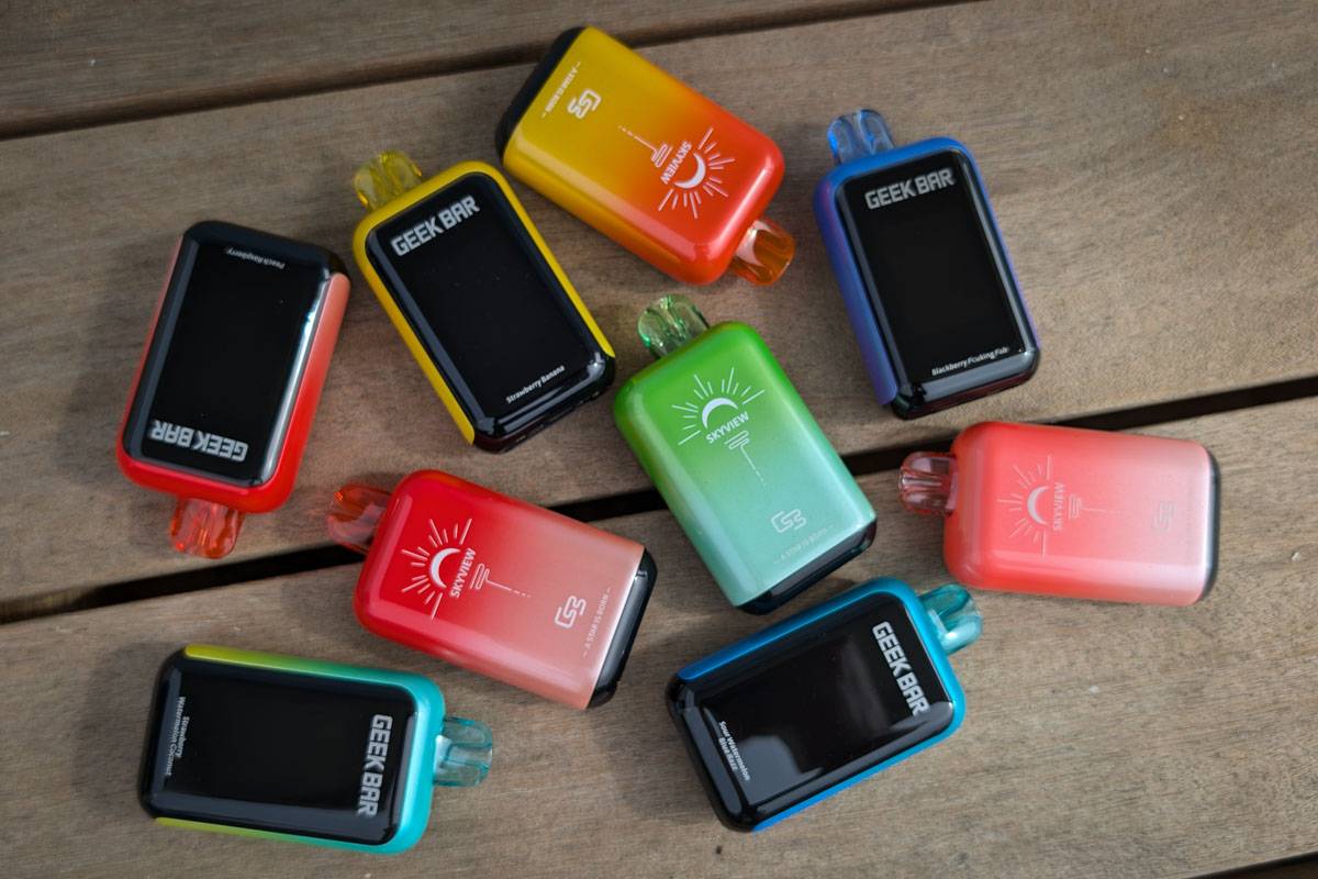 10 Best Disposable Vapes 2024