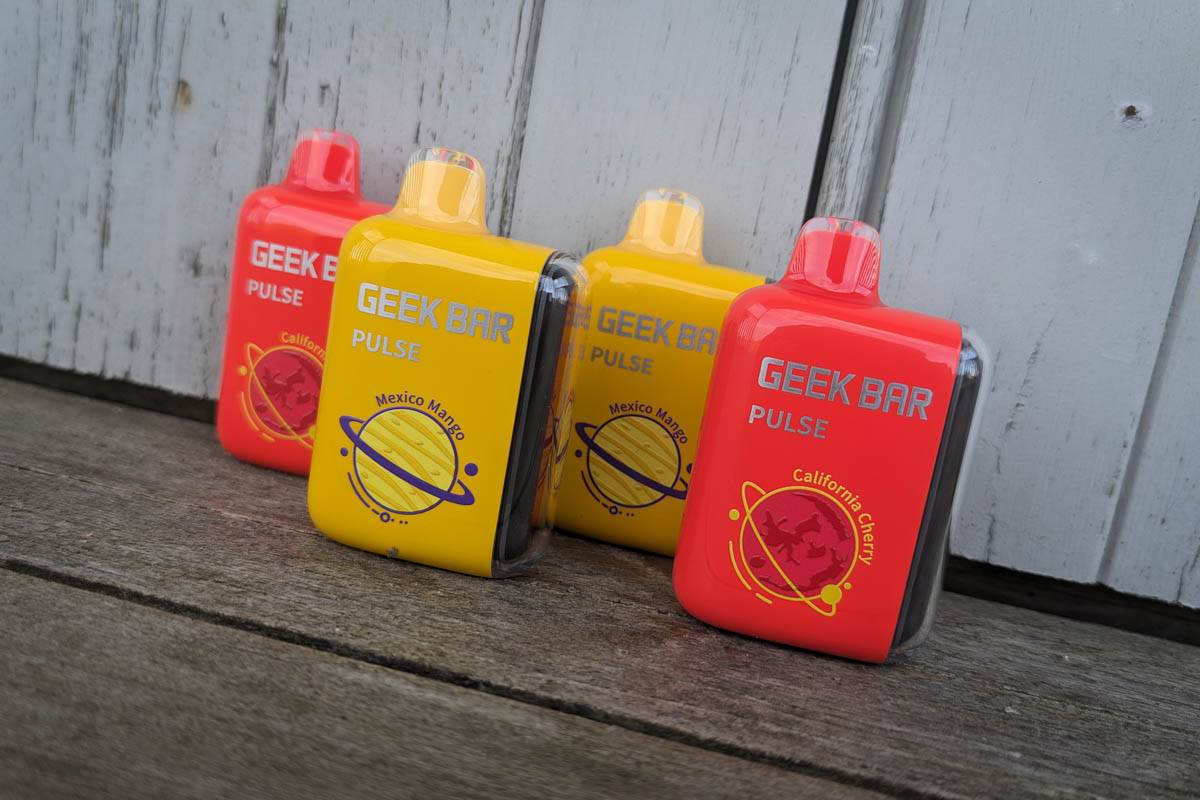 Best Nicotine Free Vape 2025: Disposables, Vape Juice & More